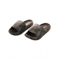 Women's Slides - The Factory Outlet